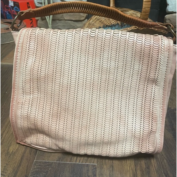 Moda Luxe | Bags | Moda Luxe Laser Cut Handbag In Blush Coral Pink Boho ...